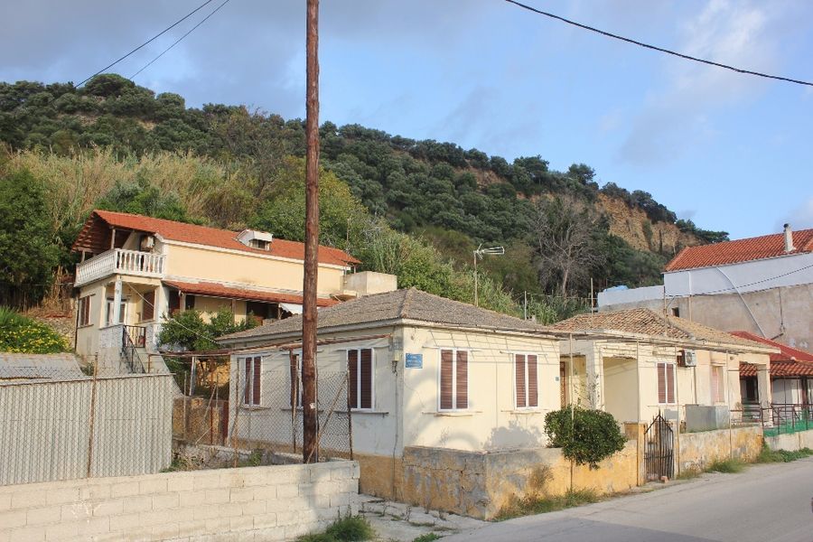 Μονοκατοικία προς πώληση Χώρα (Χώρα Ζακύνθου) - ΟΙΚΟΠΕΔΟ 450 ΜΕ ΤΡΙΑ ...