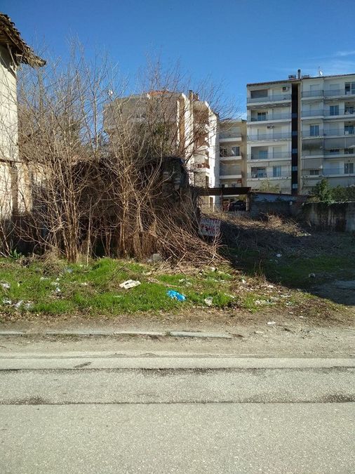 ΠΩΛΕΙΤΑΙ ΚΕΝΤΡΙΚΟ ΟΙΚΟΠΕΔΟ ΣΤΗΝ ΣΕΡΡΕΣ