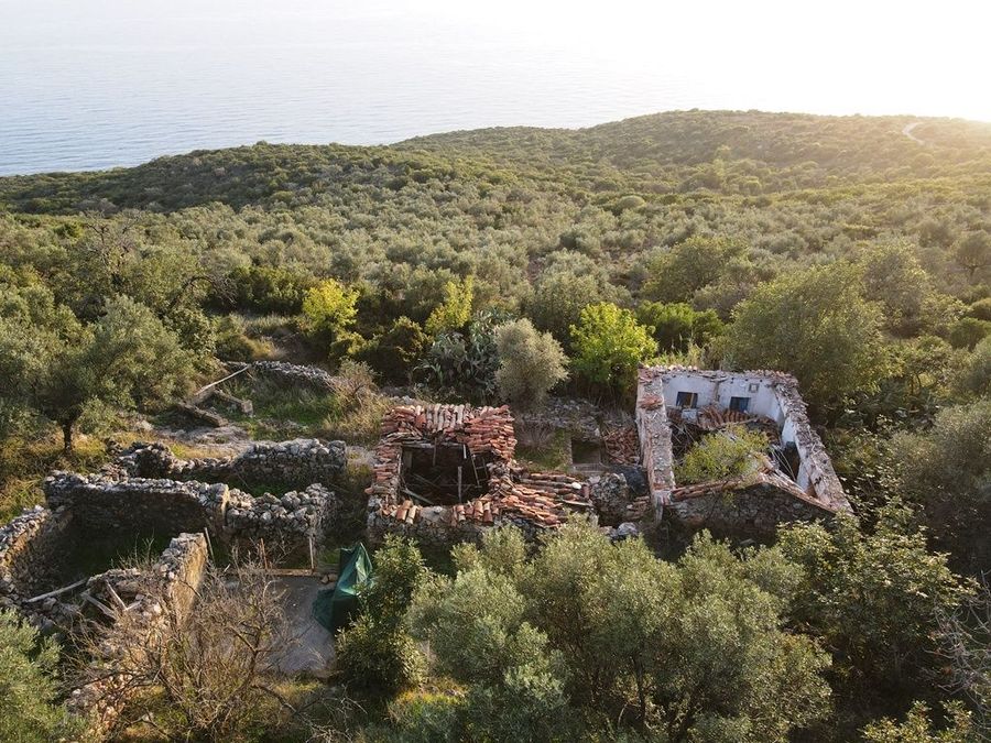 ΑΓΡΟΤΕΜΑΧΙΟ 27000ΤΜ ΚΑΤΑΛΗΛΟ ΓΙΑ ΤΟΥΡΙΣΤΙΚΑ ΚΑΤΑΛΥΜΑΤΑ