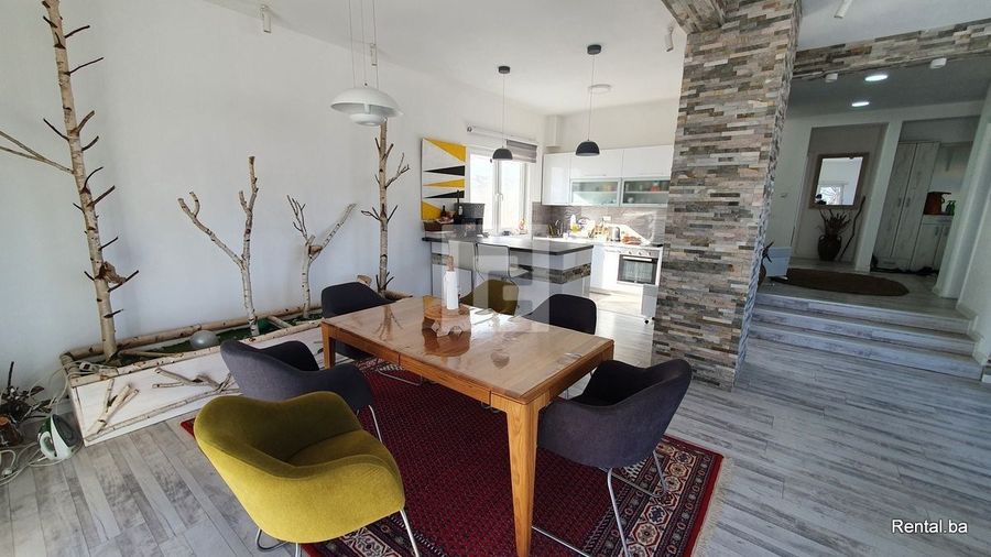 Detached House for sale, 300sqm, 484,770KM - Hadzici | Indomio.ba