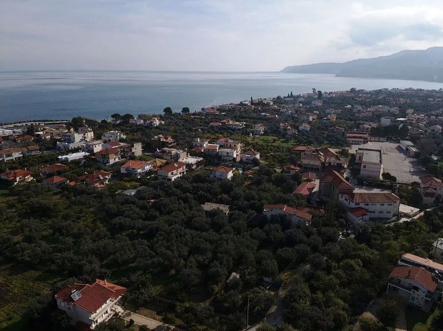 ΟΙΚΟΠΕΔΟ ΕΠΙΦΑΝΕΙΑΣ 760 Τ.Μ. ΑΡΤΙΟ ΚΑΙ ΟΙΚΟΔΟΜΗΣΙΜΟ