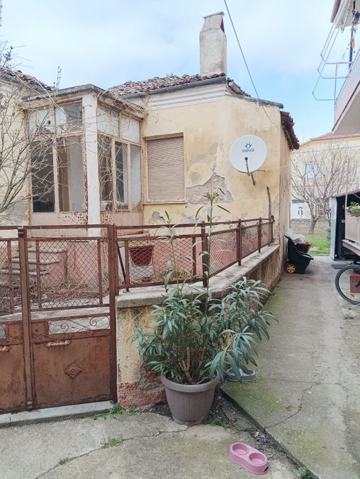 Μονοκατοικία για αγορά, 77τ.μ., 20.000€ - Κέντρο | Spiti24