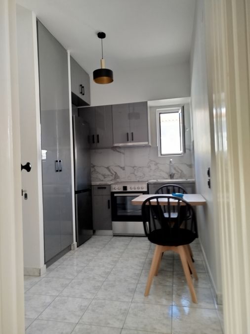 Στούντιο/Γκαρσονιέρα για ενοικίαση, 32τ.μ., 300€ - Κέντρο | Spiti24