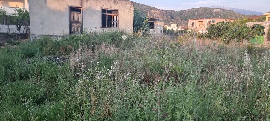 Shtëpi për shitje në Qarku Berat - Agjensi Imobiliare Berat