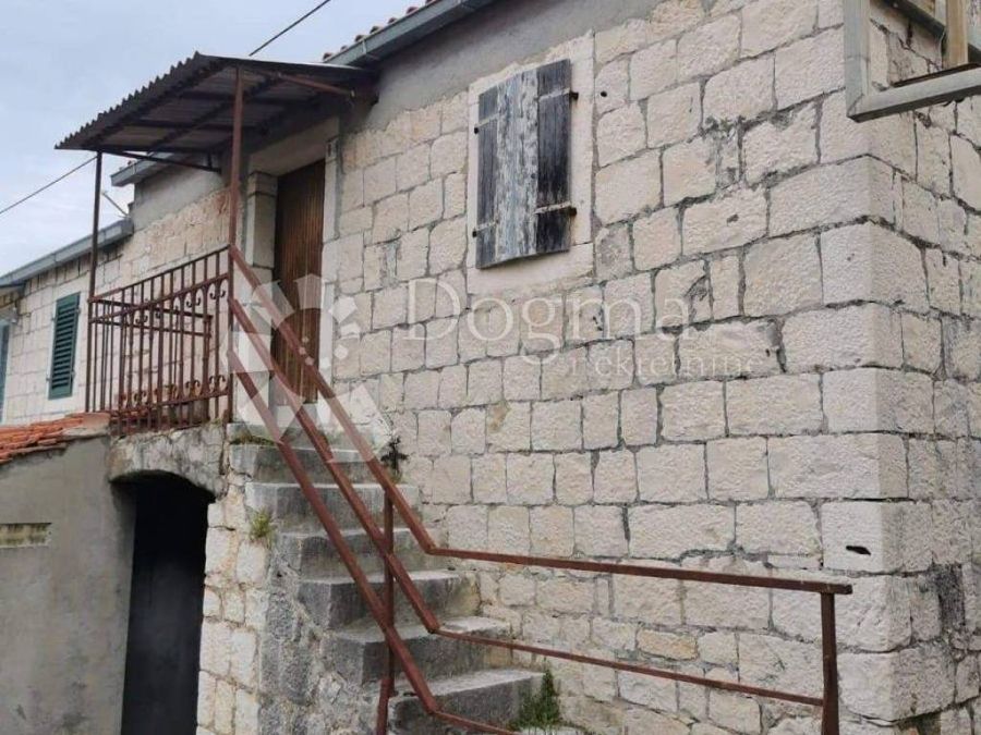 Kuća 140m² na prodaju, Splitsko-dalmatinska, Okrug - Oglas 18669736 ...